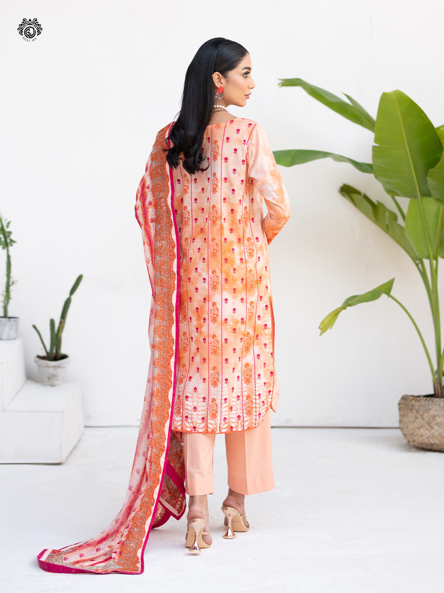 Buy Online Digital Printed Lawn Chicken Kari Suits at Affordable Price ...