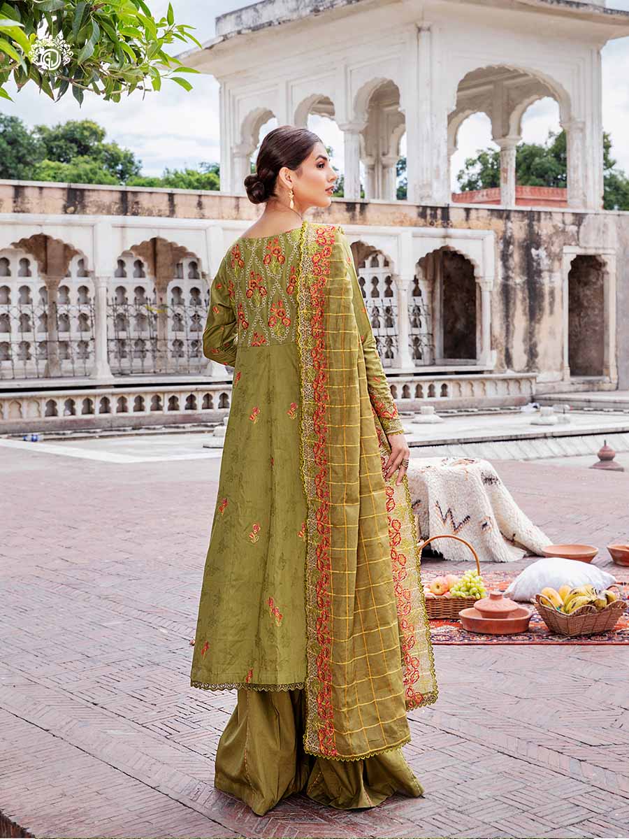 Buy Online Digital Printed Lawn Chicken Kari Suits at Affordable Price ...